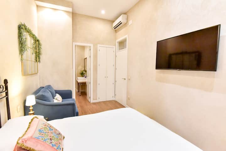 New! Unique Exclusive Apartment - Sevilla