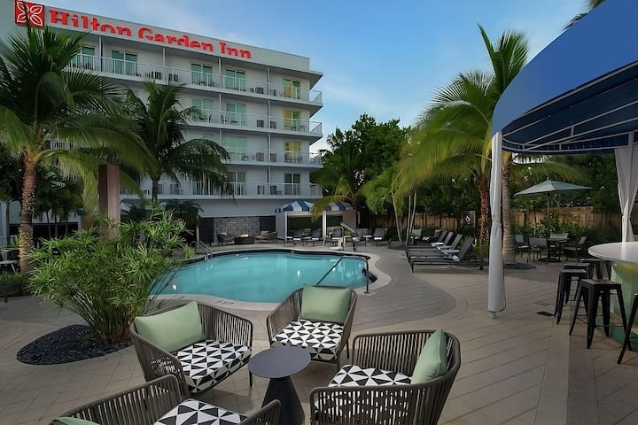 Two Relaxing Units Near Brickell City Centre - Coral Gables, FL