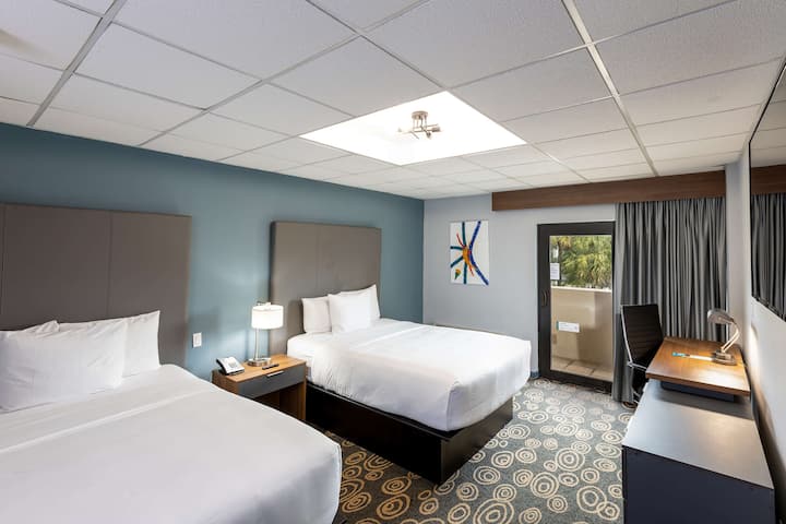 4 Room With Free Shuttle And Outdoor Pool - Miami
