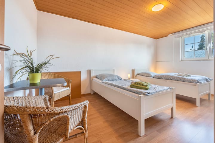 Ferienwohnung 3 Erste Etage - Burgwedel