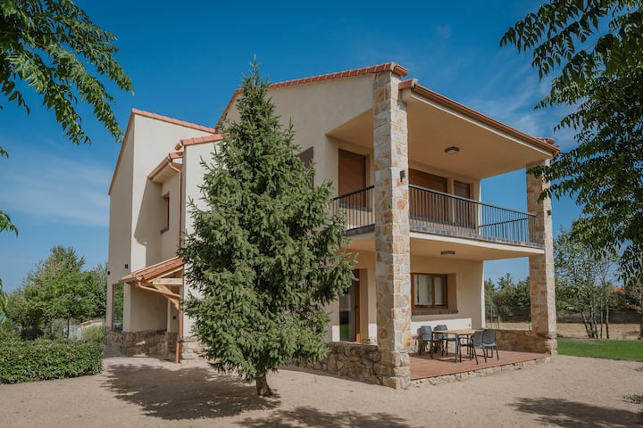 Casa Rural Torrecaballeros-segovia - Ségovie
