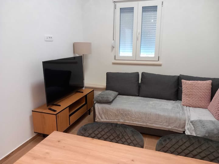 Apartments Kalajzic- 2bedroom With Terrace(a1)(st) - Brač