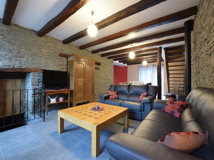 Joli Cottage Avec Billart Et 2 Salles De Bain - Neufchâteau