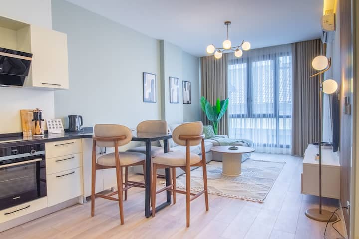 Modern & Stylish 1 Bdr Taksim Palas Living - Şişli
