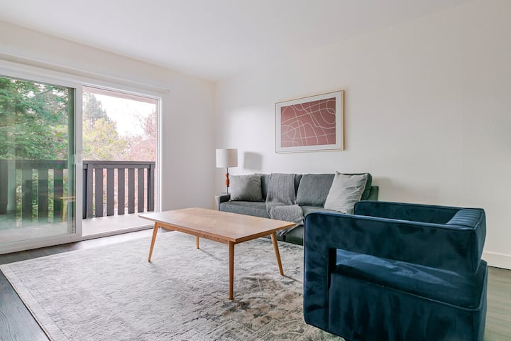 Blueground | Sunnyvale, Jacuzzi, Nr Park - Mountain View, CA