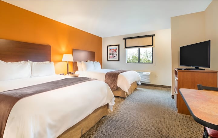 Budget-friendly Long-term Stay - 3 Units - Novi, MI