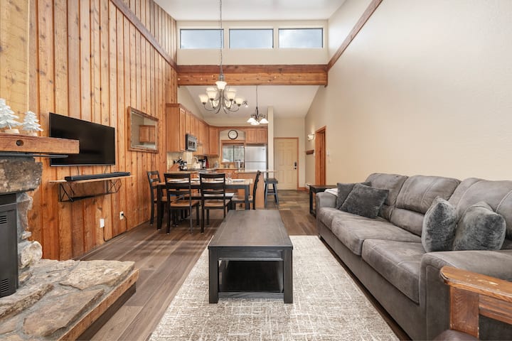 Spacious & Remodeled 2 Bedroom, Forest Views And - Fraser, CO