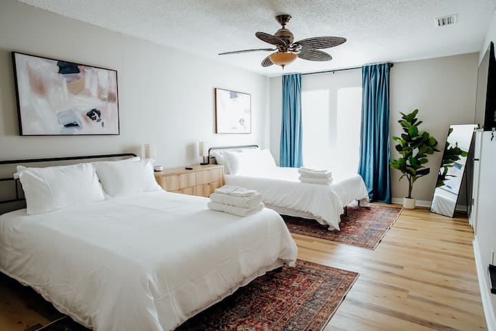 Bright & Comfortable 2br | Steps From Mob - Mobile, AL