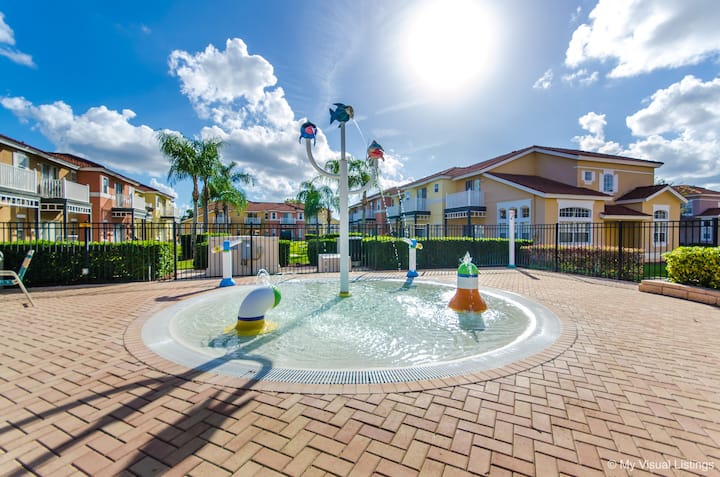 Resort Stay~pool Access~peaceful Retreat~balcony - Kissimmee