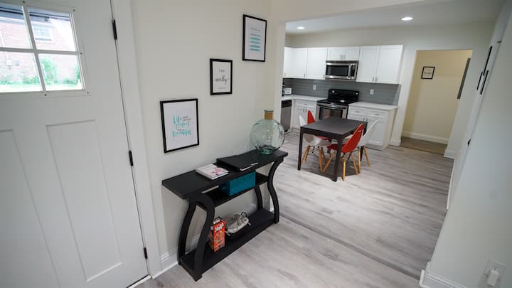 Corporate Ready 2br Bungalow | W/d • Workspace • W - Atlanta, GA