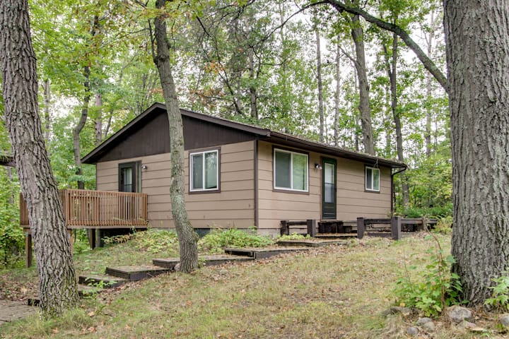 Near Lakes: Updated Family Home W/ Deck In Cushing - Shamineau Lake, MN