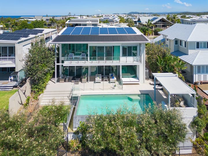Salt Beach Escape - Coastal Reserve Views And Pool - Cabarita Beach
