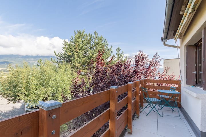 Les Alouettes - 300 M Du Lac - Réallon