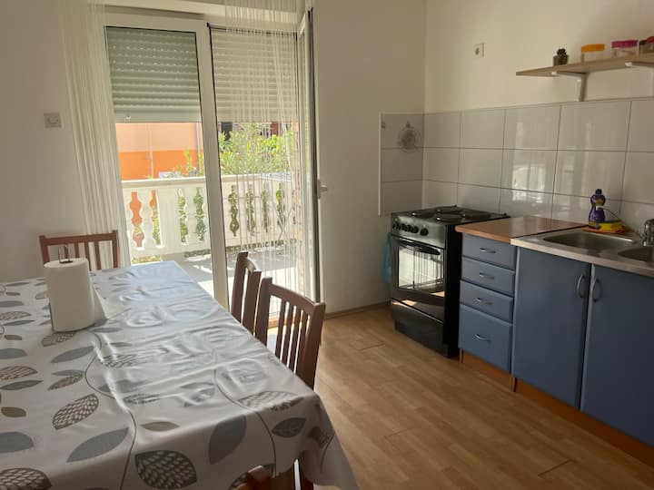 A-24788-a Appartement De Quatre Chambres Avec Le - Zadar