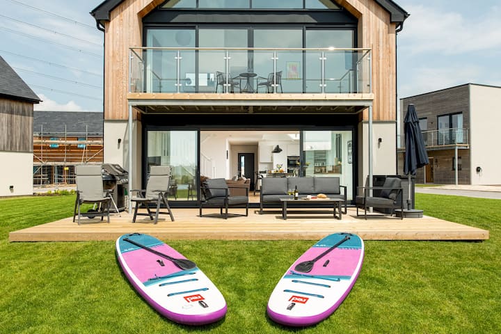 Brightside (Sv35) Silverlake, Dorset - Lulworth Cove