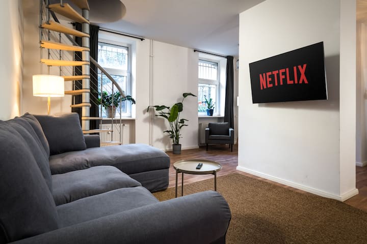 Large 3br Apartment Alexanderplatz 15 Min - Berlijn