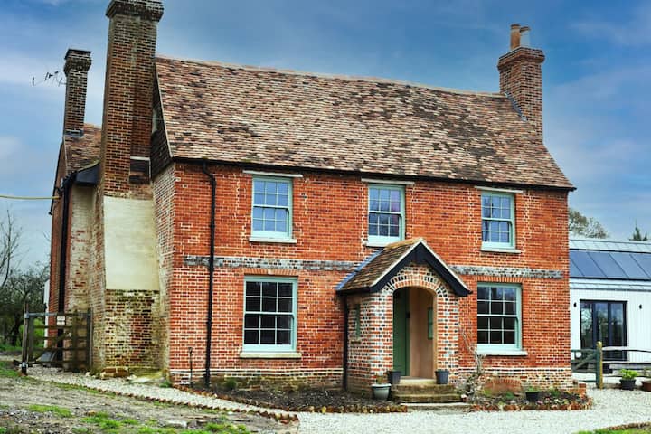 Newlands Farm Grade Ii Listed Georgian Farmhouse - Hayling Island