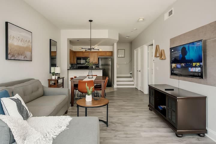 3br Townhome W/ Pool & Bbq Near Disney - Kissimmee, FL