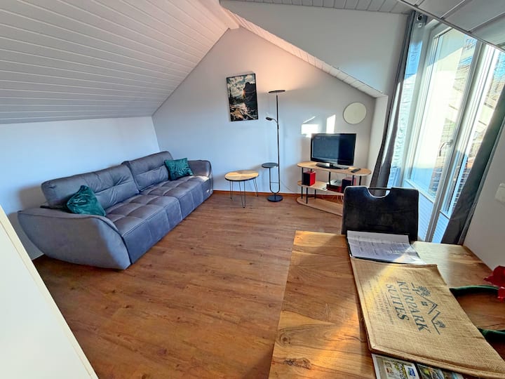 Suite 6 On The Top Floor With Balcony - Bad Aibling