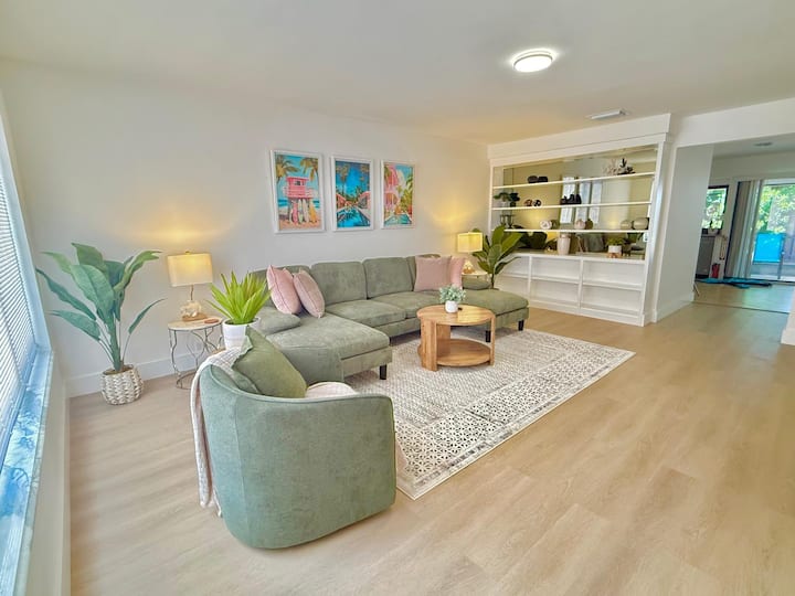 Location! Pool! Managed By Bnr Vacation Rentals - Fort Lauderdale