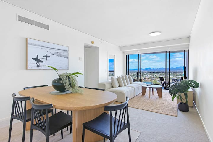 Luxury 2br2b | Water View | Pool, Spa, Gym & Bbq - Broadbeach