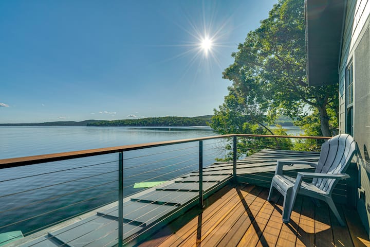 Ice Fishing & Scenic Views! Lake Bomoseen Retreat - Castleton, VT