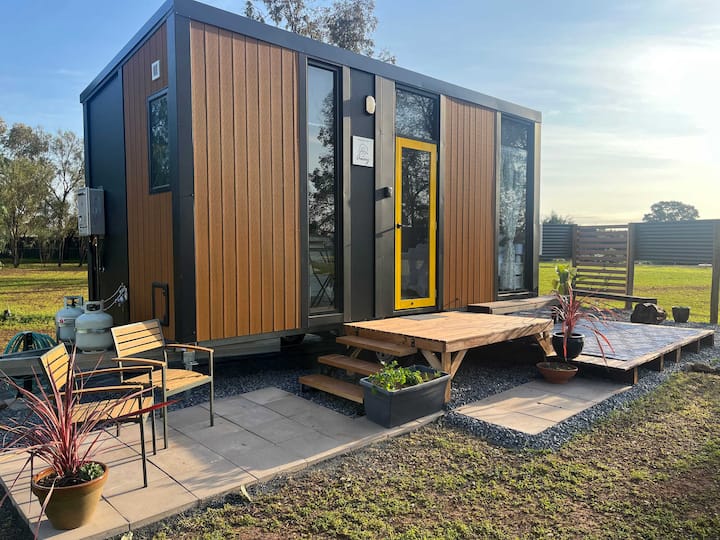 D&l Cottage By Tiny Away - One Tree Hill