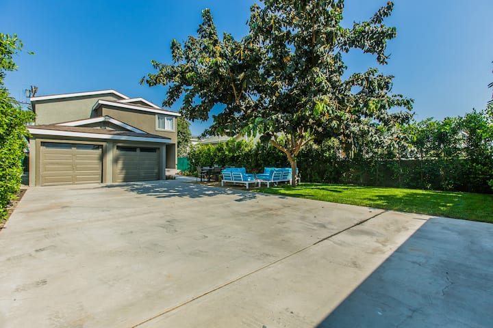 Gated 6 Bedrooms Prime La - El Segundo, CA