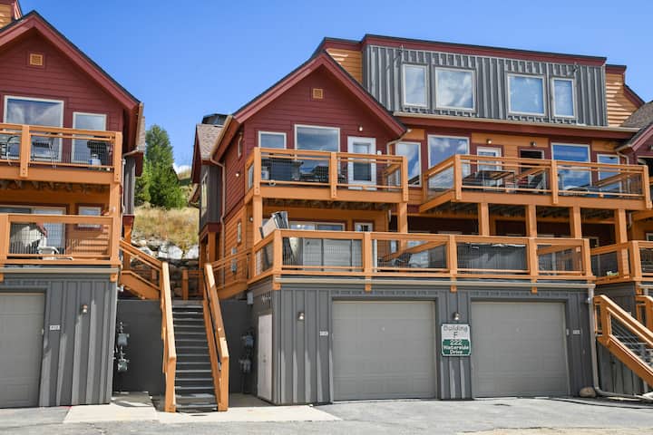 Luxury Condo F13 I Hottub I Discounted Attractions - Fraser, CO
