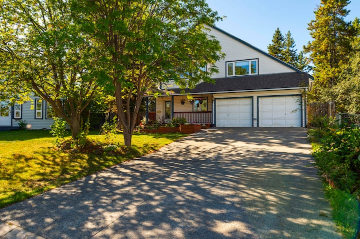 Nn - The Chinook Suite - Granger 1-bed 1-bath - Whitehorse