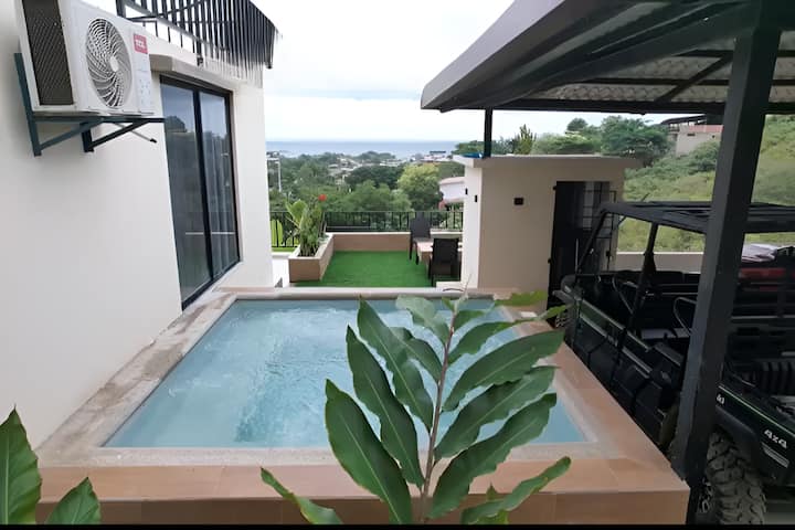 Spacious 4-floor Villa W/ Jacuzzi & Pet-friendly - Salango