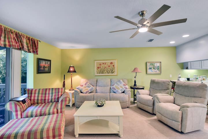 St. Simons Island Townhouse Vacation Rental - Brunswick, GA
