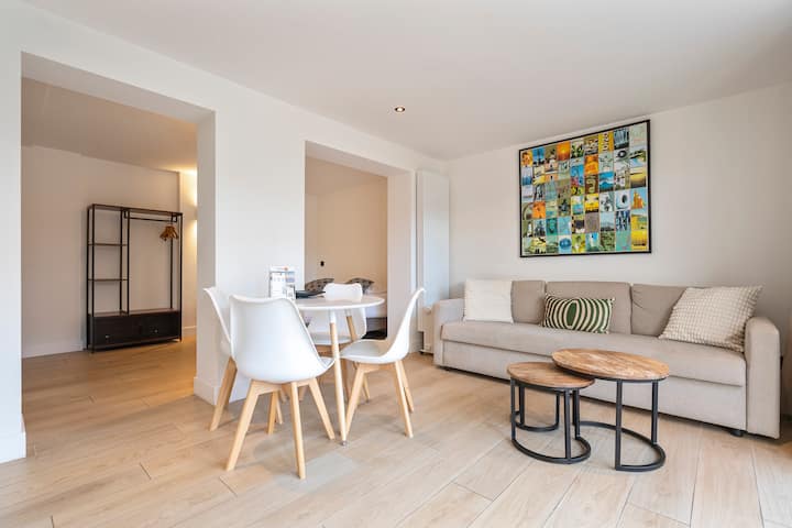 Studio Becke , With Private Parking - Zandvoort