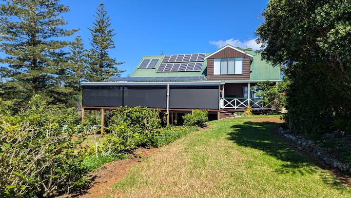 Cascade View - 4 Bedroom House - Norfolk Island