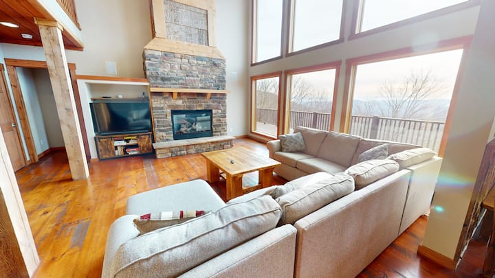 New! West Ridge #62 - Seven Bedroom Home - Snowshoe, WV