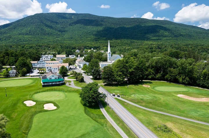 Indoor Pool & Golf Escape In Scenic Vermont - Manchester, NH