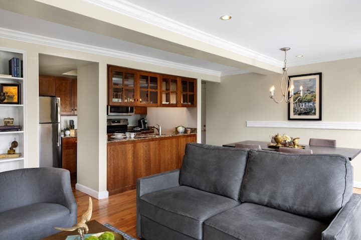 Trails, Indoor Pool, & Spa At Your Door - Manchester, VT
