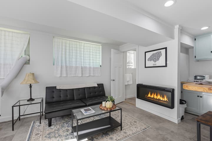 The Briarcliff Suite - Athens, GA