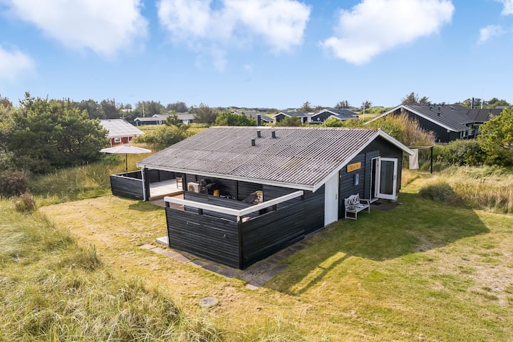 Cosy Holiday Home Near Tornby Beach - Hirtshals