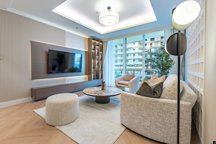 Prime 1 Bedroom With Private Beach In Beachfront - Dubai