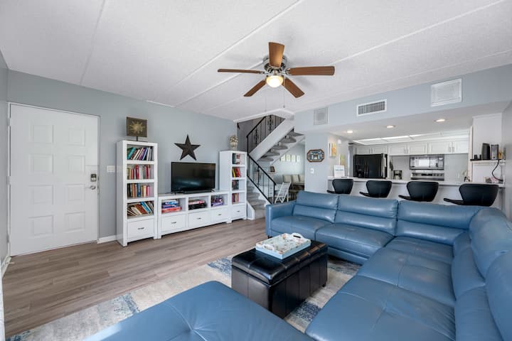 Seashell Oasis #A-2 – Your Perfect Beach Getaway - Redington Shores, FL