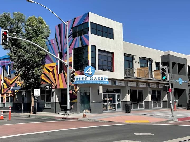 Bright&cozy Getaway W/pool Parking Near Disneyland - Santa Ana, CA