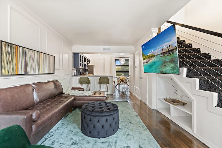 Courtyard Terrace Loft Dallas | Pool + City Access - 댈러스