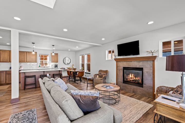 The Bear's Den - Dover Id - Sagle, ID