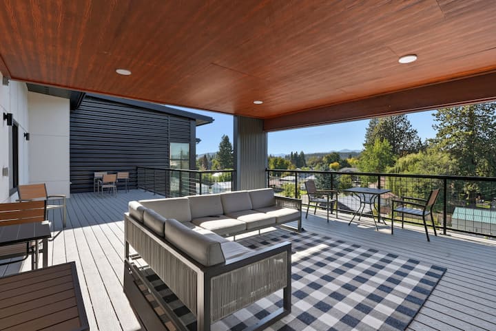 Near Cda Lake | Gym, In-unit Laundry, Free Parking - Coeur d'Alene, ID