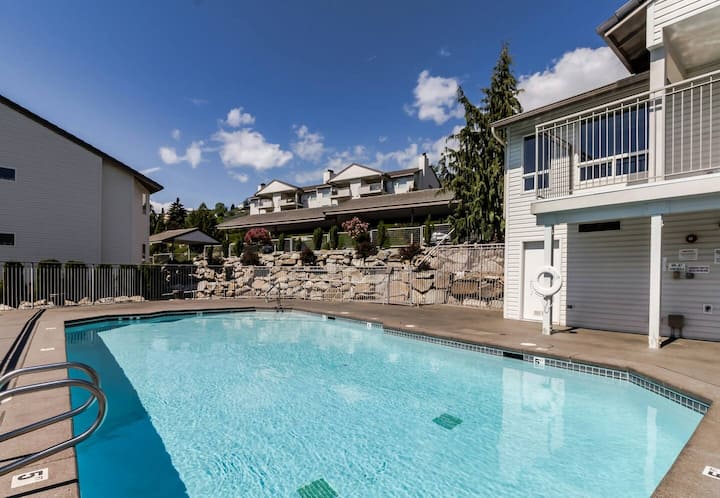 Park Pointe Condo - C101 - Chelan, WA