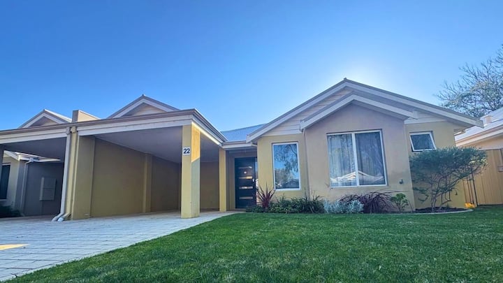 Cape View Twentytwo - Broadwater