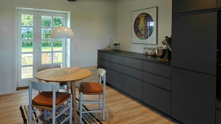 Renovated Farmhouse With Starry Sky Views - Juelsminde