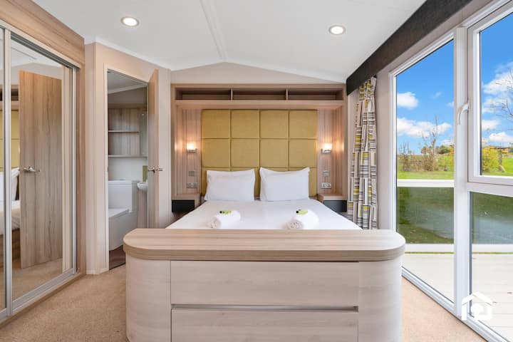 Vacant Nests | Seton Sands | Kingsbarnes Cabin - Gullane