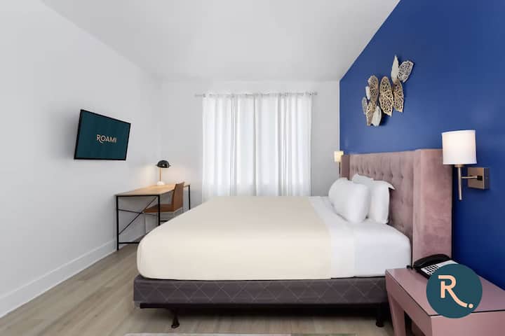 Roami At Hotel Astor | Miami Beach Studio #10 - South Beach, FL